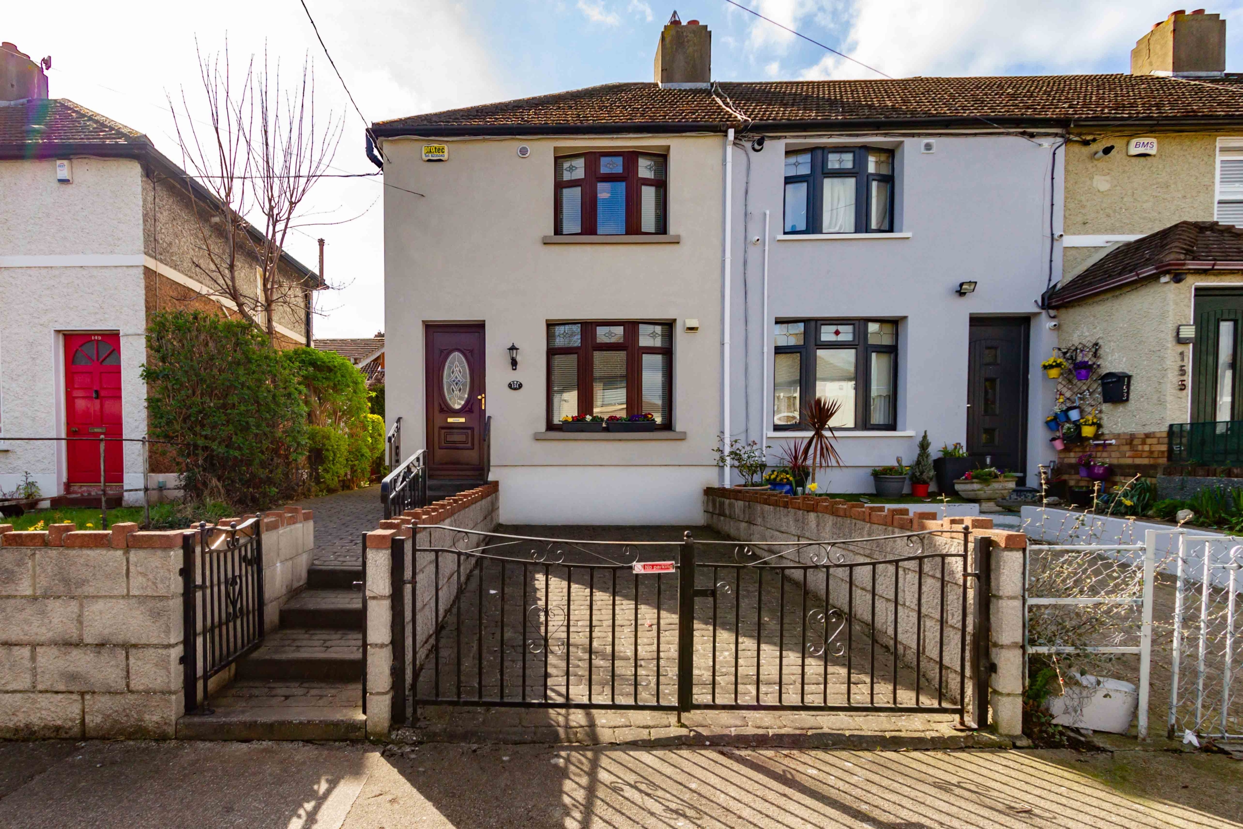 151 Downpatrick Road, Crumlin Dublin 12 – David Ross
